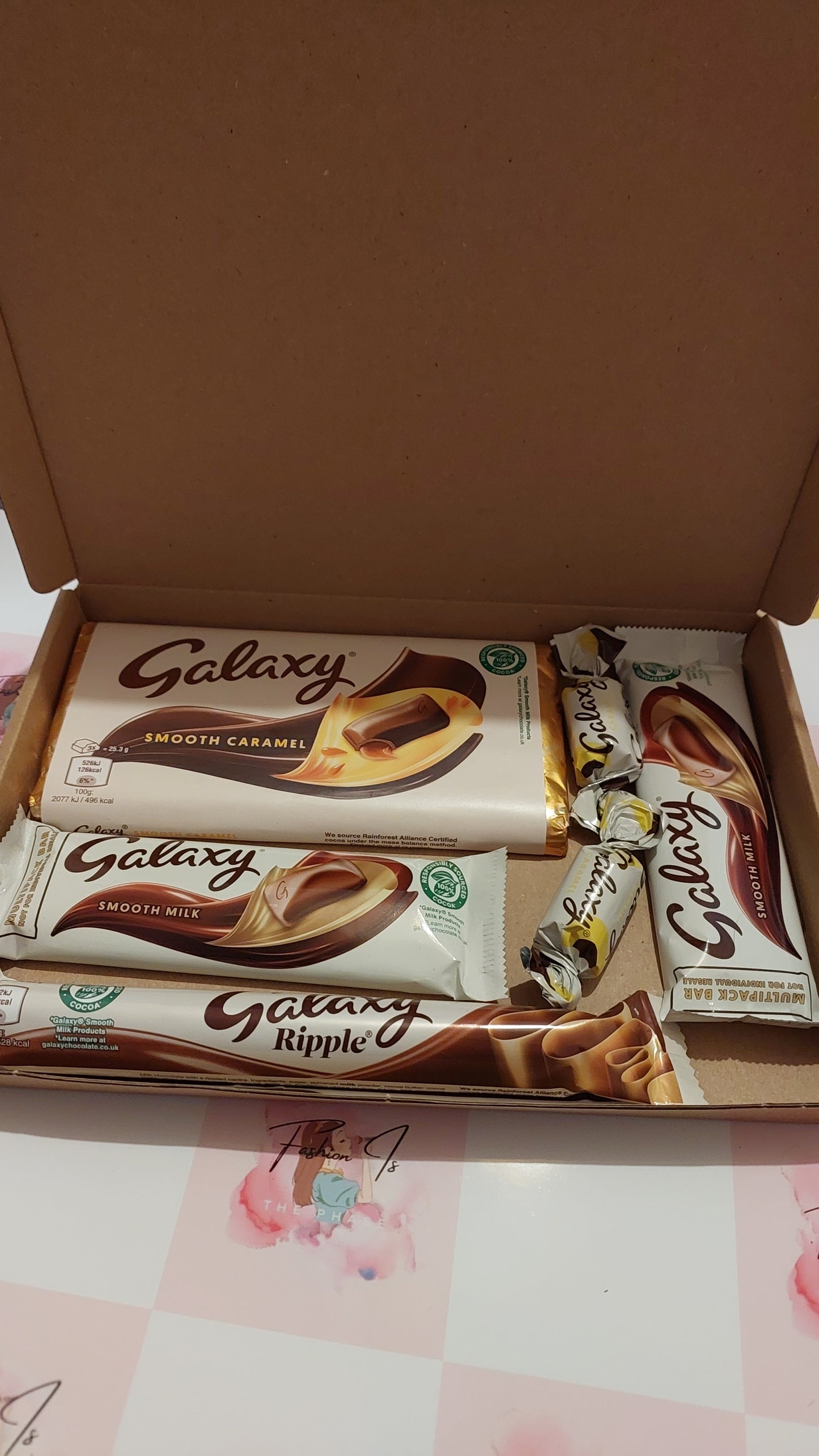 Galaxy Chocolate Box – Fashion Is The Phase