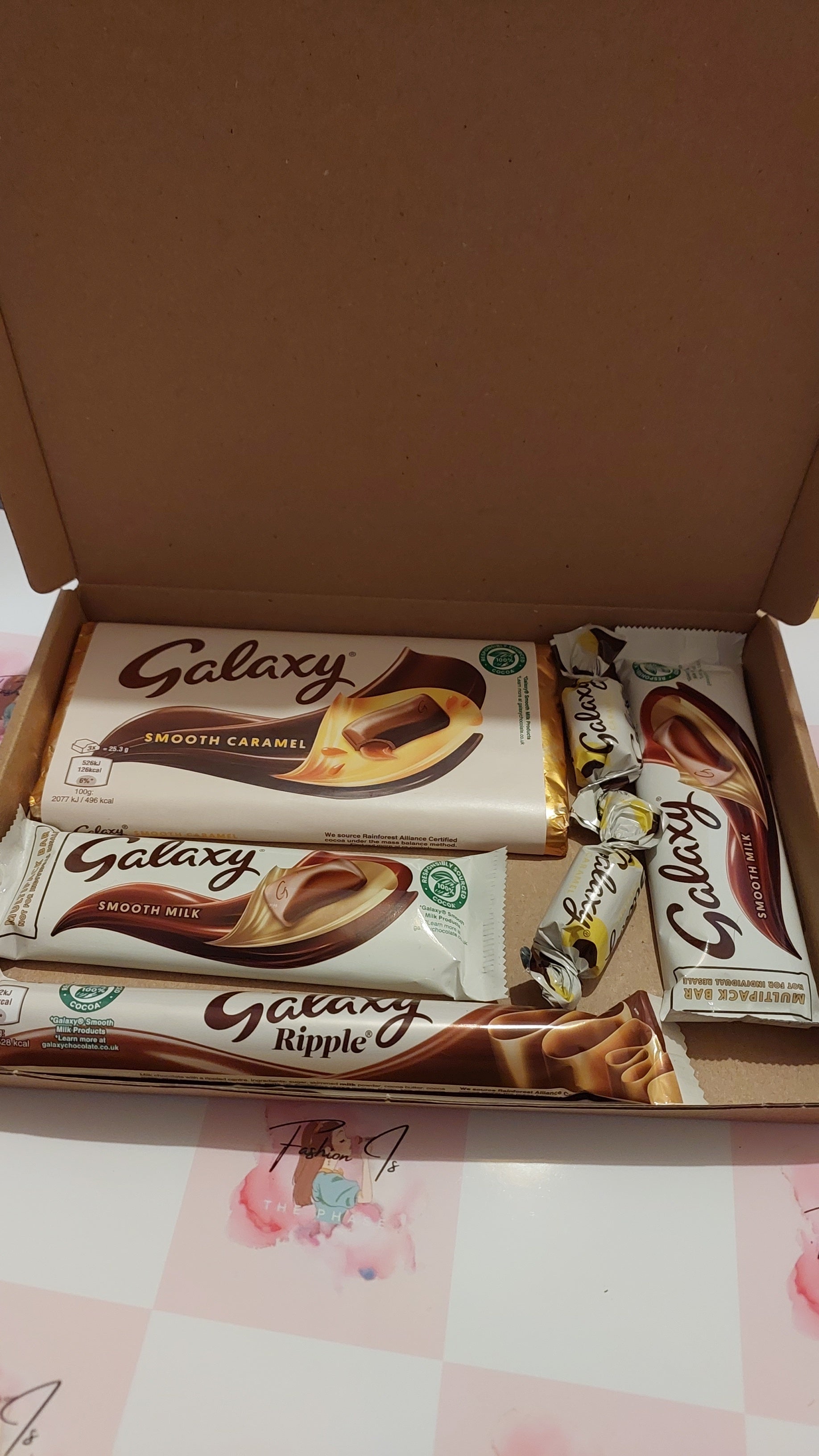 Galaxy Chocolate Box – Fashion Is The Phase